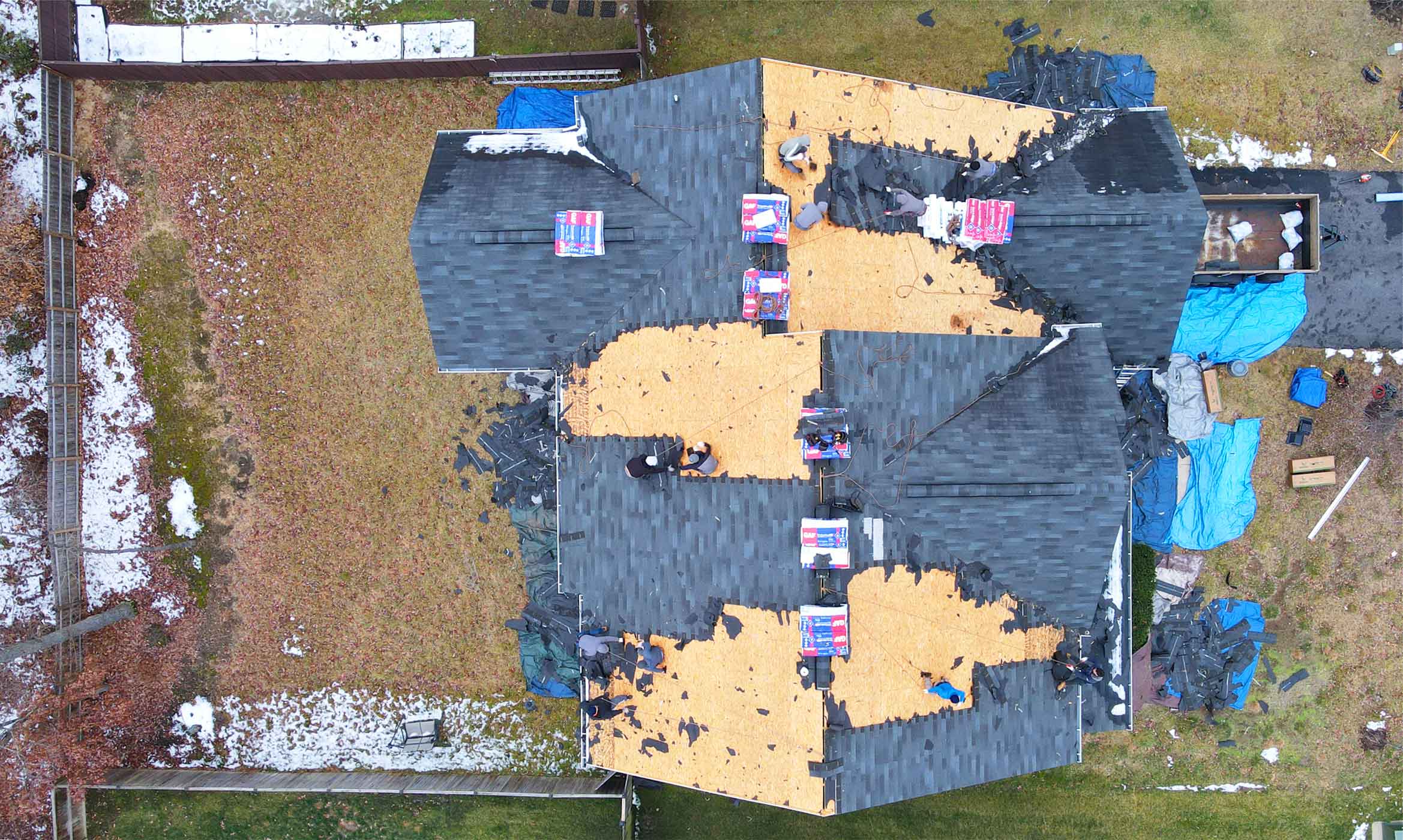 Winter's Midpoint: Your Roof Still Needs Winter Attention!